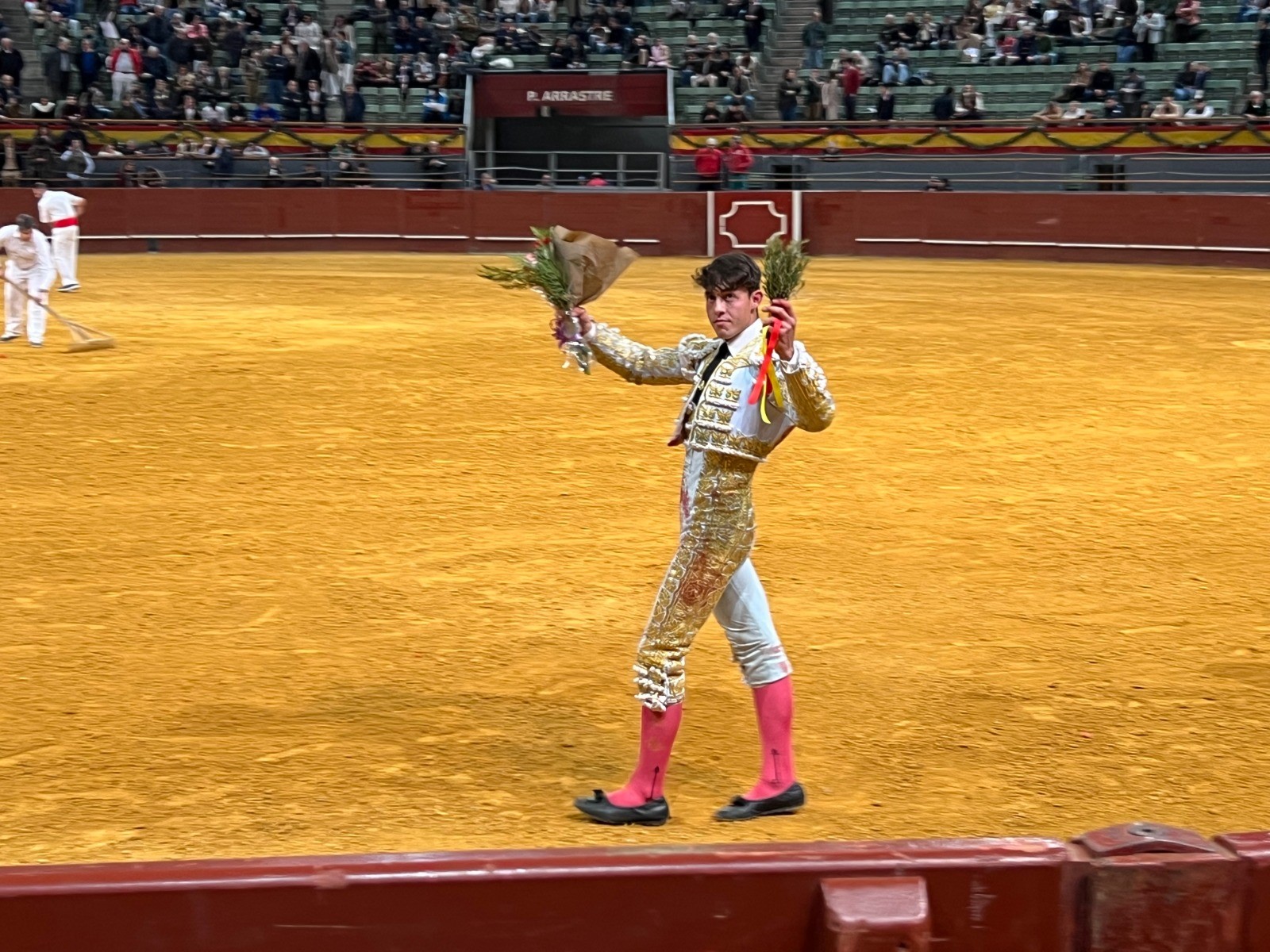 Puerta Grande para Alejandro Chicharro en la primera de 'Kilómetro Cero ...